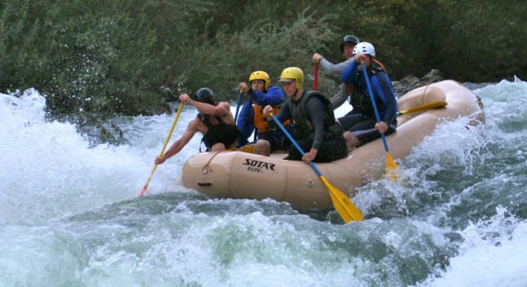 Types of Whitewater Rafts (& Crafts) - Best Rafting and Kayaking ...